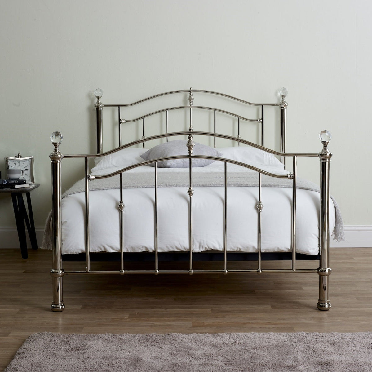 Edith Premium Traditional Metal Bed Frame - Unbeatable classic frame ...